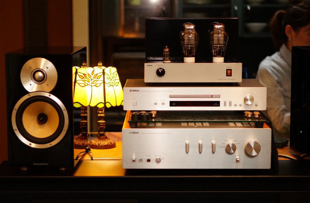 ソフトン真空管アンプModel-8 300Bで暖かく聴きやすい音へ～初心者にも優しいTubeアンプ | いろいろブログ